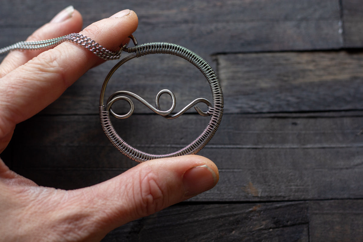 Circular Sterling Silver Wire Wrapped Pendant – Nymph Glass Jewelry